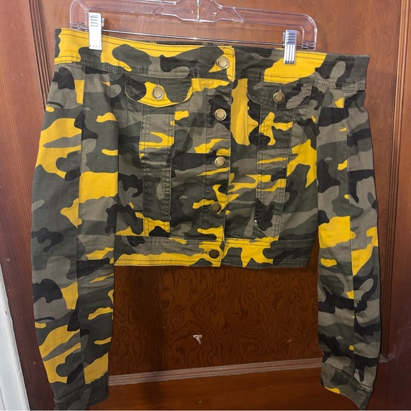 American Bazi | Jackets & Coats | Fighting Feelings Crop Off Shoulder ...